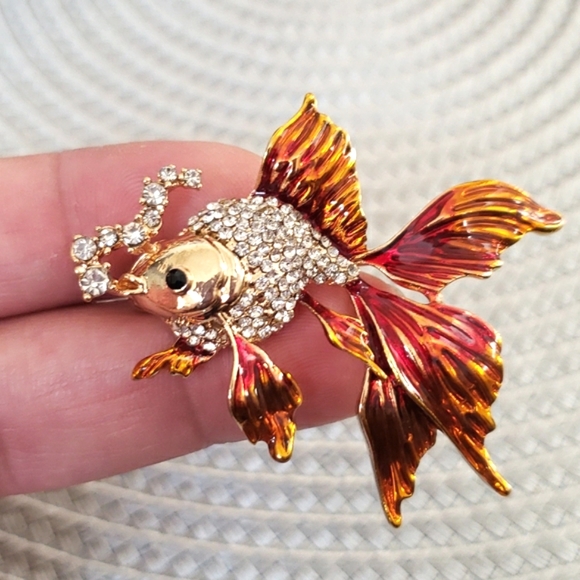 Jewelry | Rhinestone Fish Brooch Pin | Poshmark
